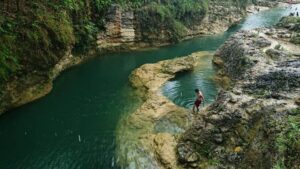 Top 10 Most Beautiful Tourist Spots in Visayas [2025]